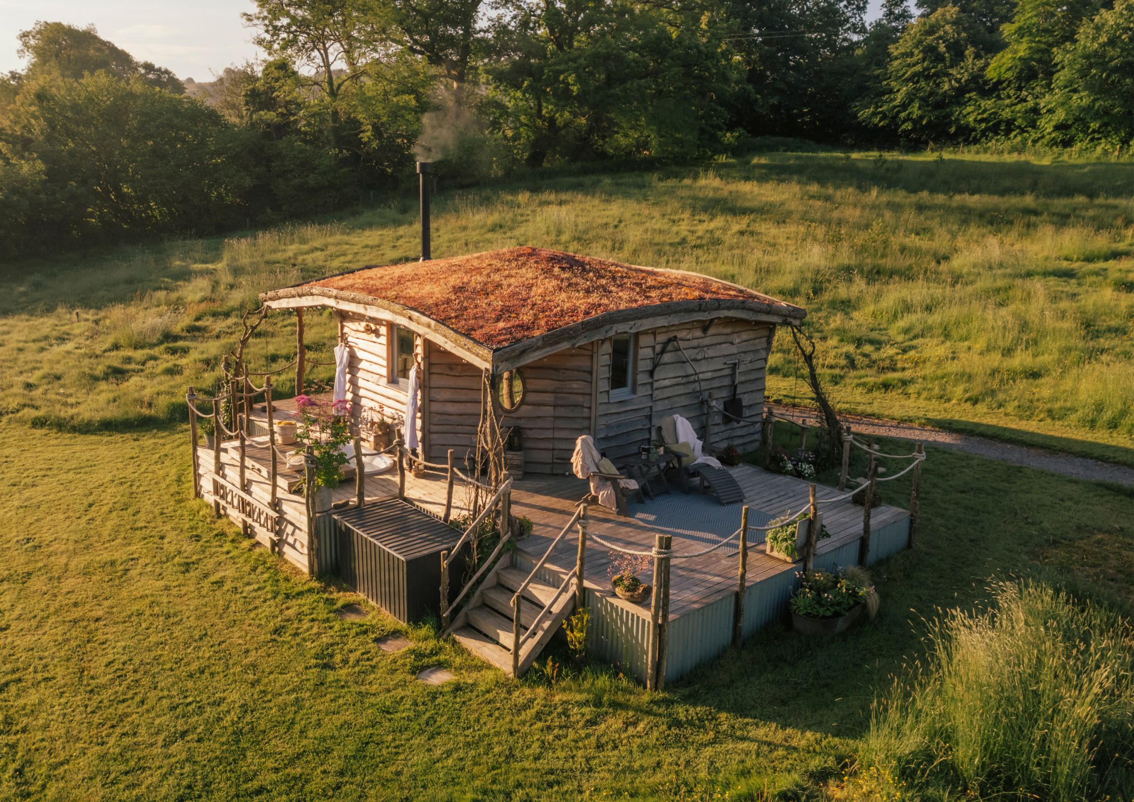 Luxury Glamping Cabin Carmarthenshire - Erwain Escapes
